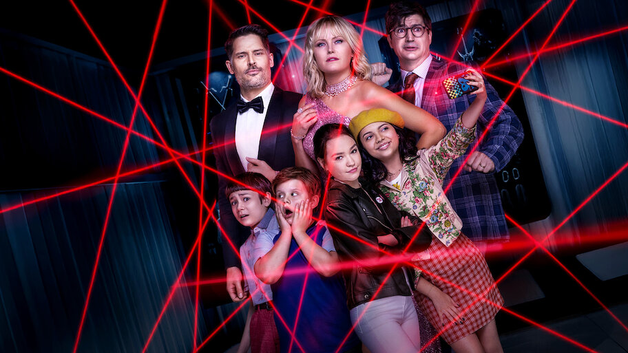 Sleepover Cast Maxwell Simkins Jumped On Netflix's 'The Sleepover'